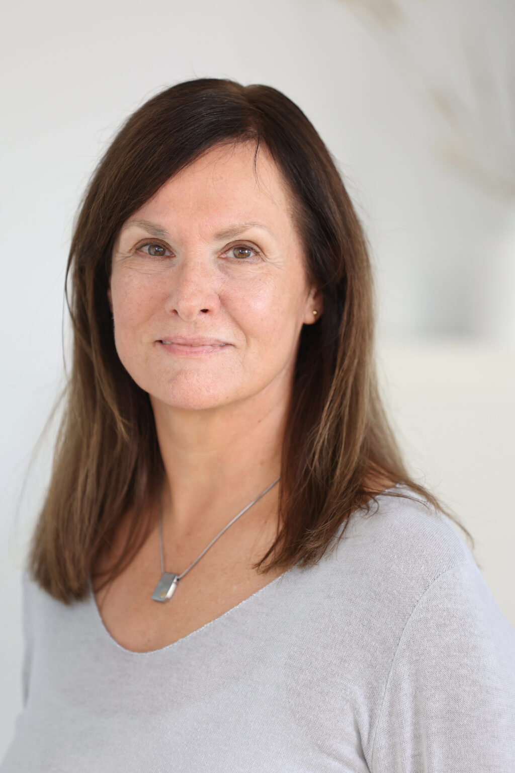 Martina Lubanski – – Floating – Traumatherapie – Ehrliches Mitteilen – TRE